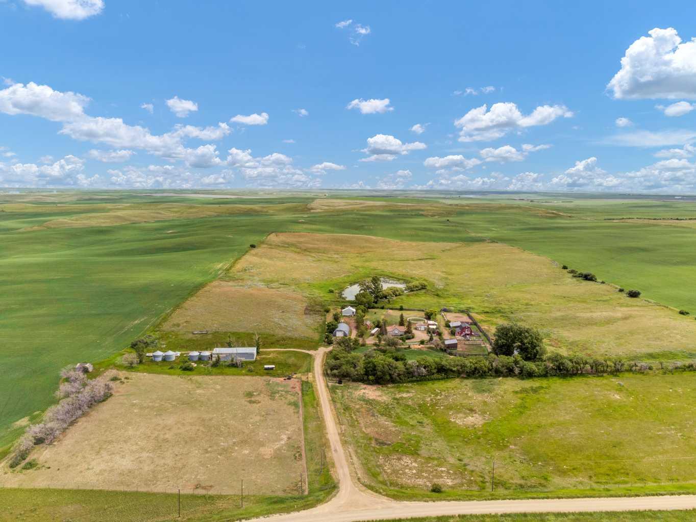 16413 Range Road 14, Schuler, Alberta T0J3B0 For Sale | HouseSigma