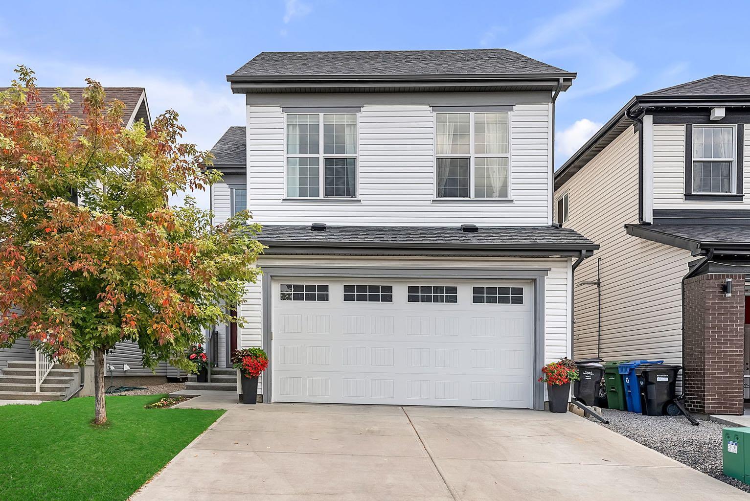 13 Copperpond Parade SE, Calgary, Alberta T2Z5A8 For Sale | HouseSigma