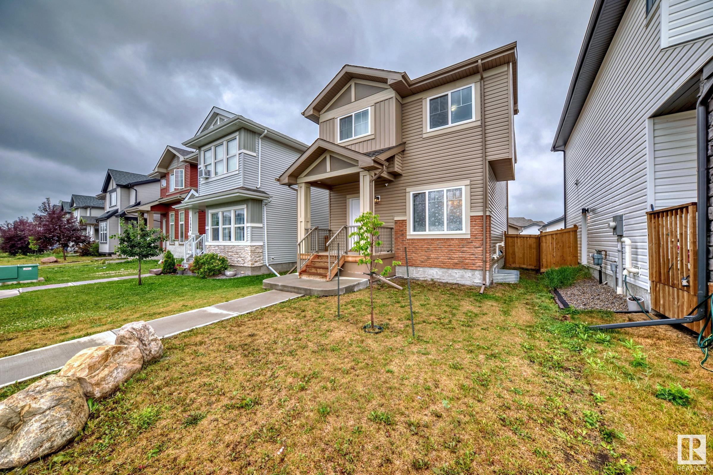 Alberta Real Estate, MLS, For Sale, Sold | HouseSigma