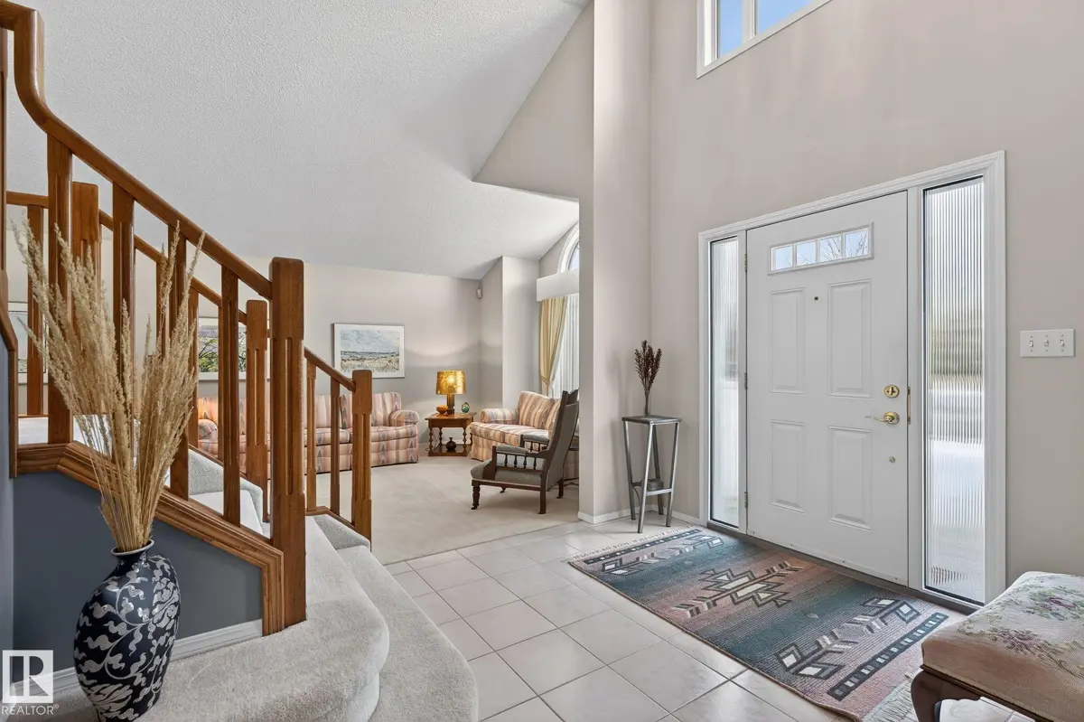 313 HEDLEY Way NW, Edmonton, Alberta Sold History | HouseSigma