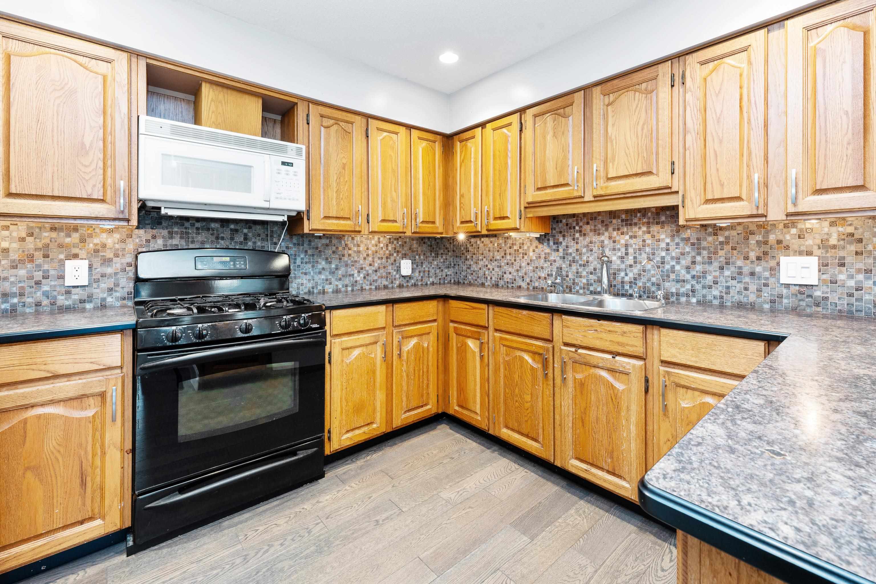 22 - 12120 189A STREET, Pitt Meadows, British Columbia V3Y1V5 For Sale ...