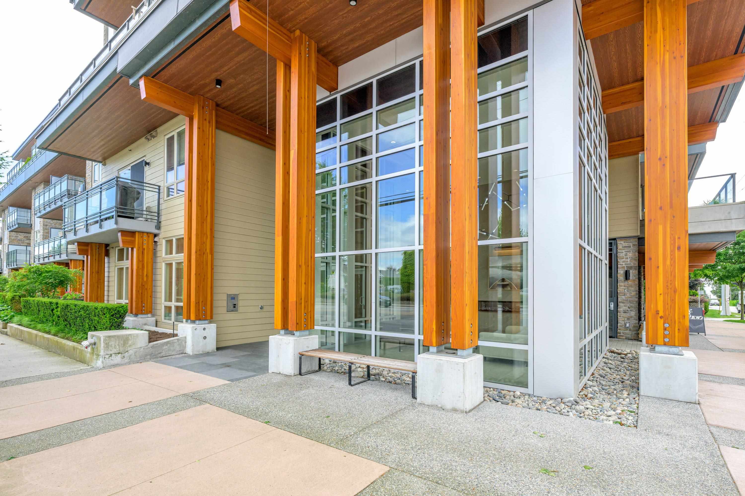 104 - 14022 NORTH BLUFF ROAD, White Rock, British Columbia V4B0B7 For ...