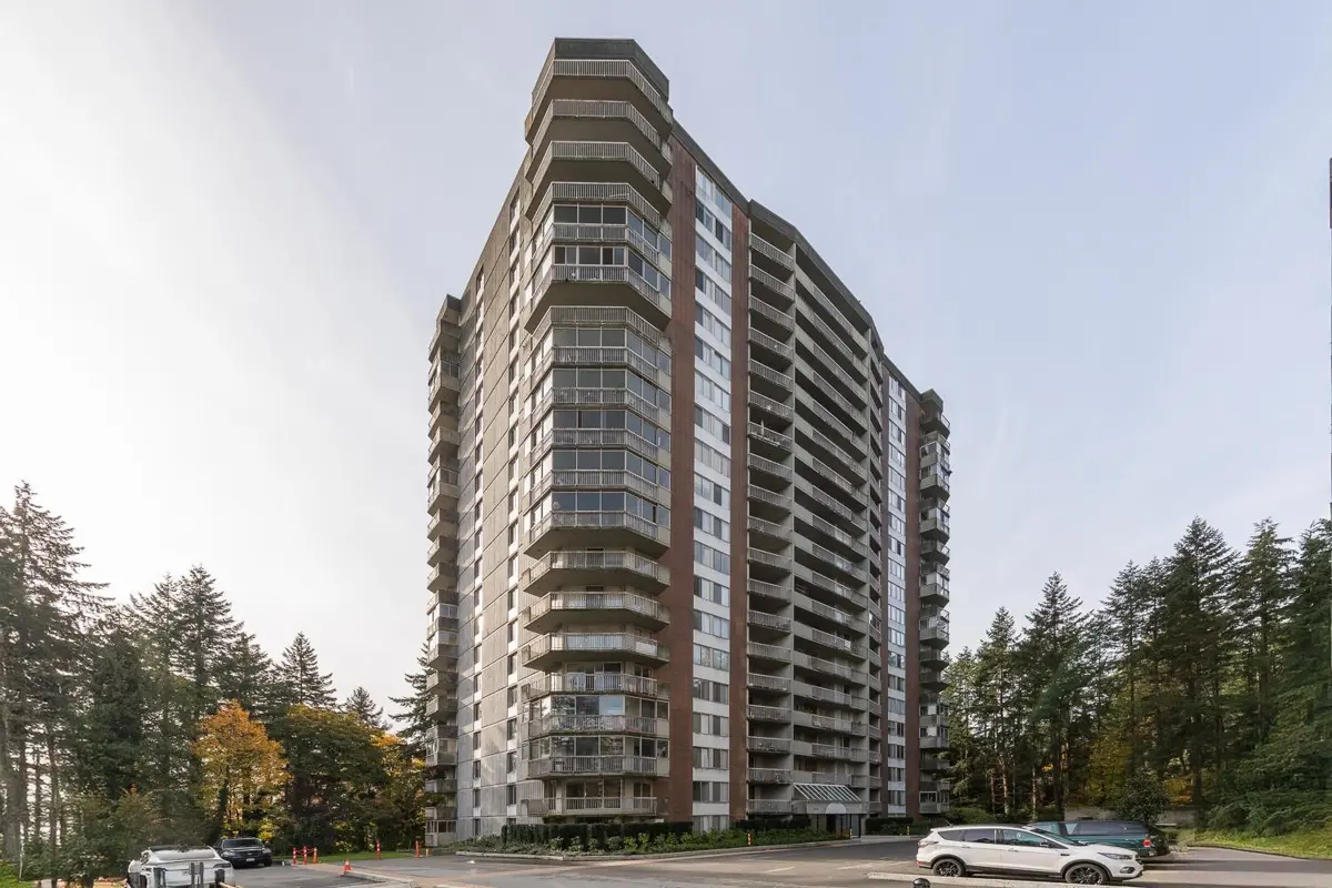 903 - 2024 Fullerton Avenue, North Vancouver, British Columbia Sold ...
